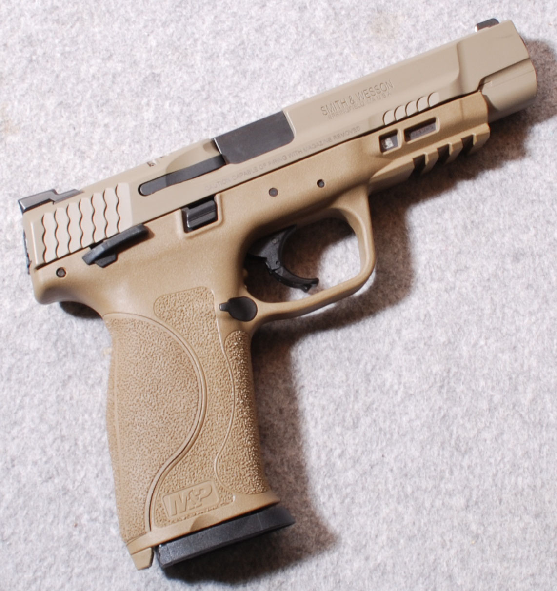 Smith & Wesson ~ M&P9 2.0 ~ 9MM | Bass Pro Shops
